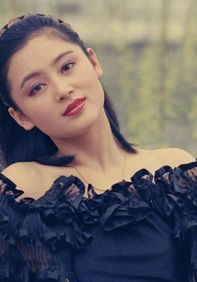 Precious moments! Chen Hongqing's 12 photos were exposed, without any ...