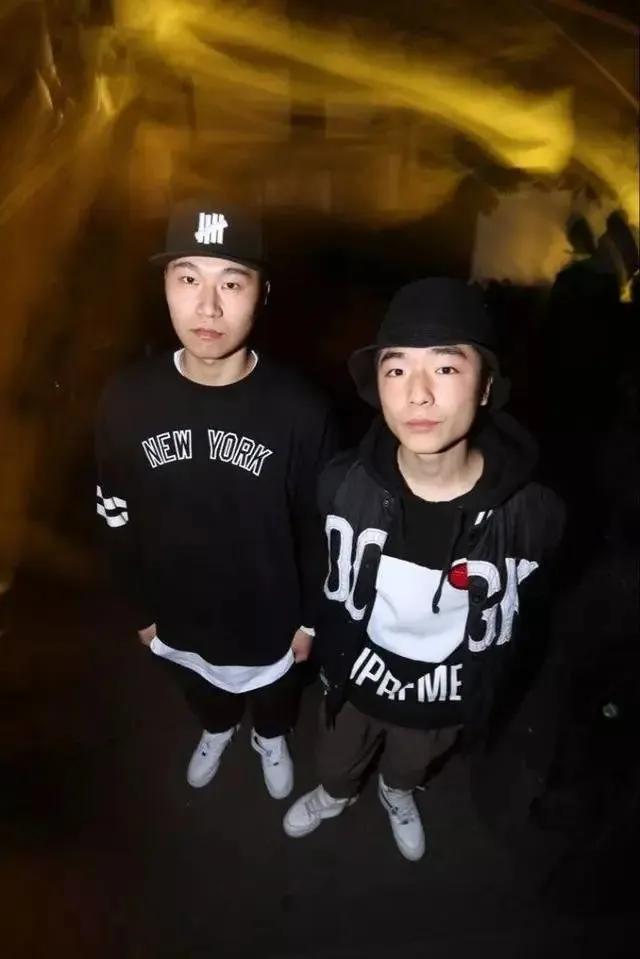 A large number of rappers responded to the recording of "Rap Showdown 2 ...