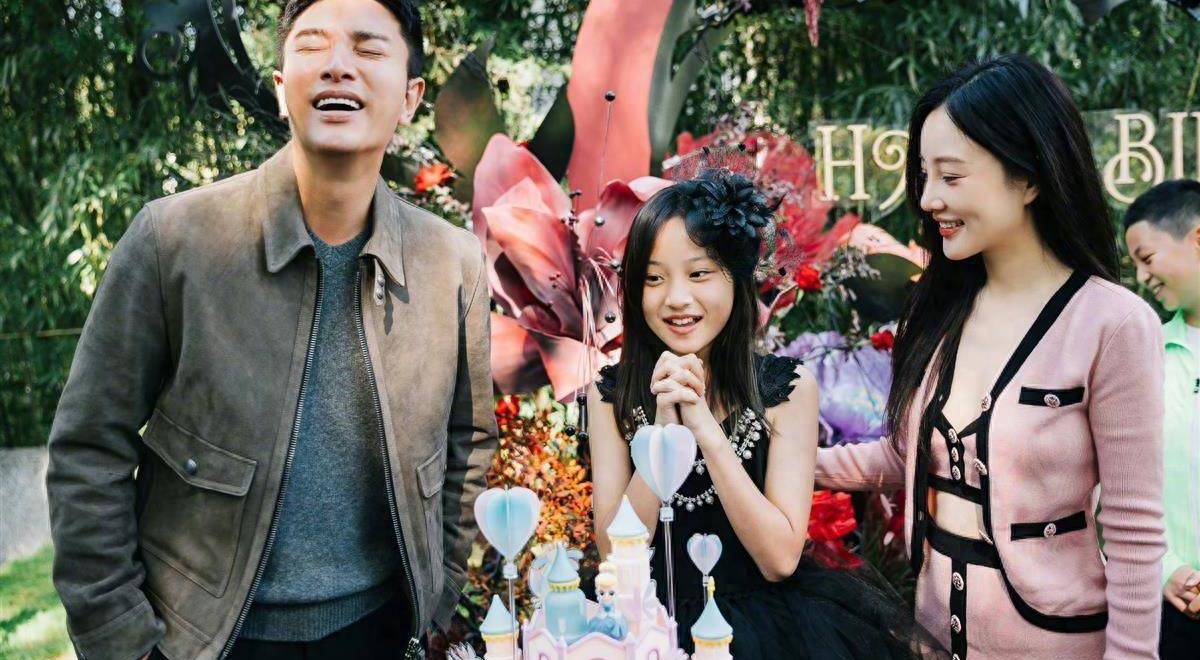 On the same day, Zhang Ziyi and Wang Feng divorced, while Jia Nailiang and Li Xiaolu "reunited ...