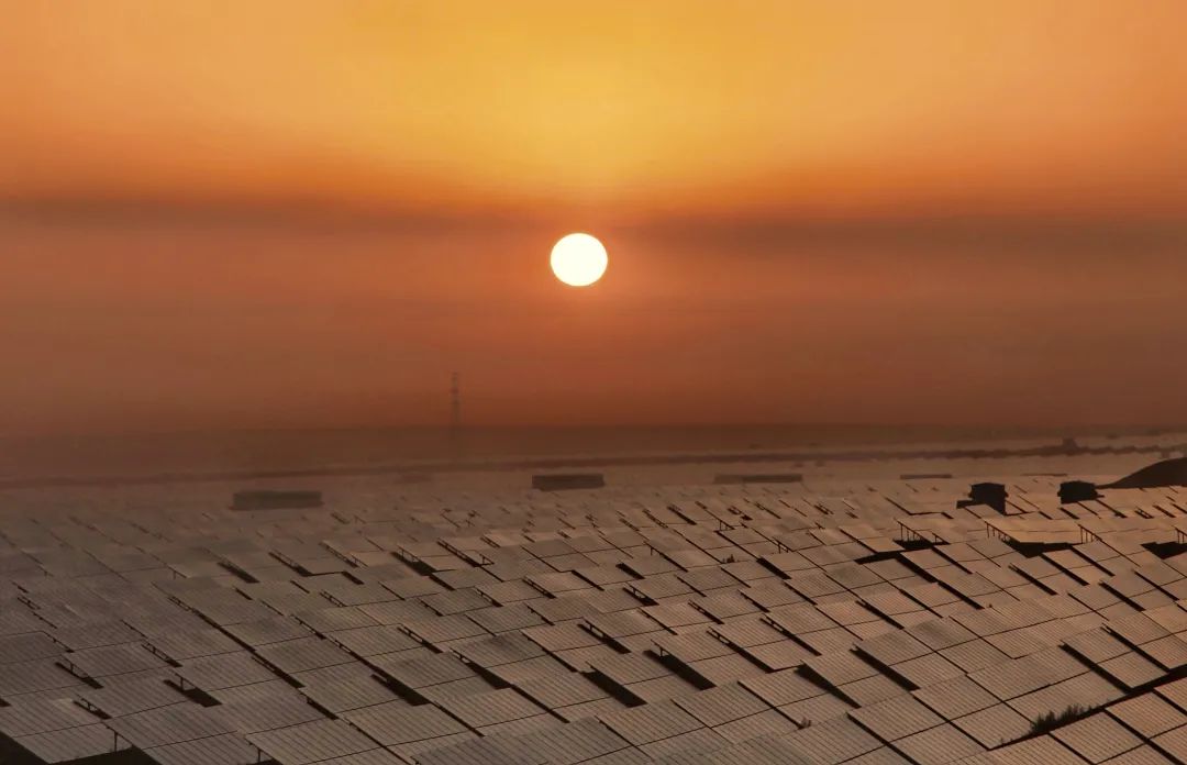 On the Gobi Desert, data centers create "Silicon Valley of the Desert ...