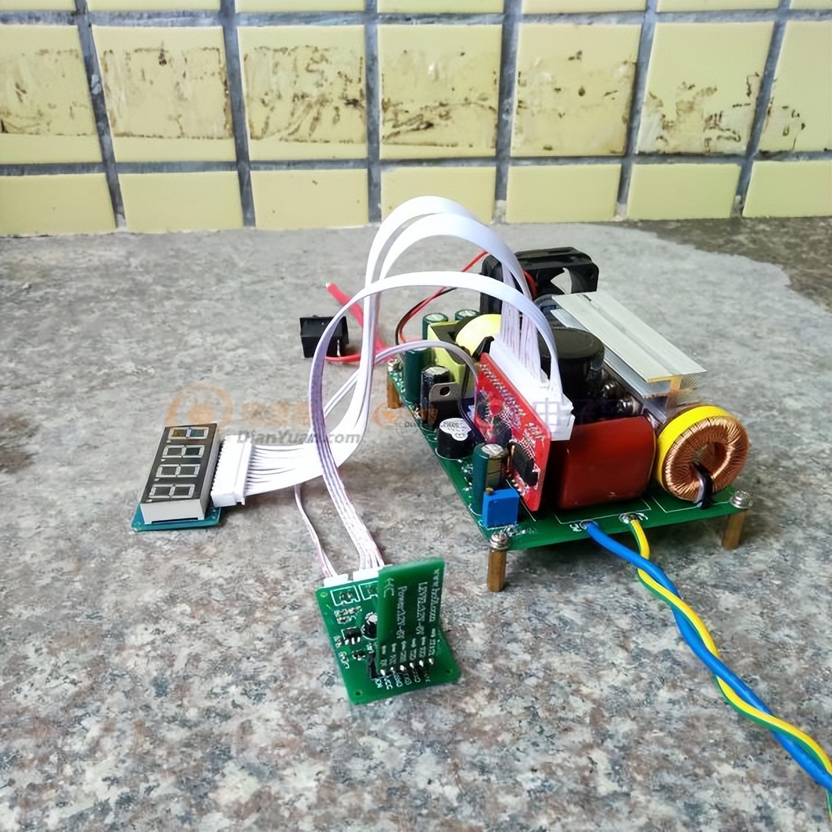 Homemade: Cell Phone Bluetooth Inverter - iNEWS