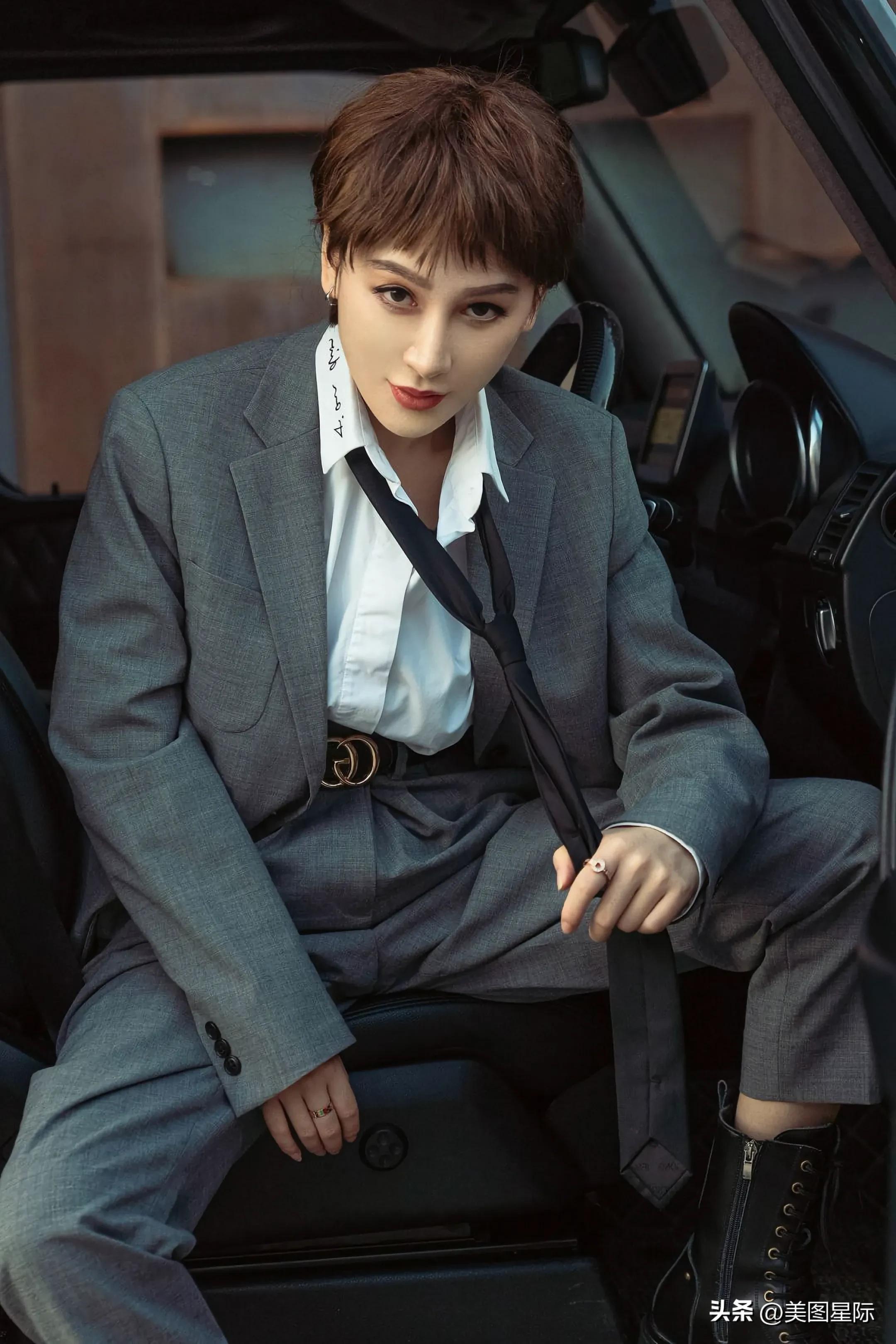 The protagonist of this issue——Shen Lu, the 155th issue of the ...