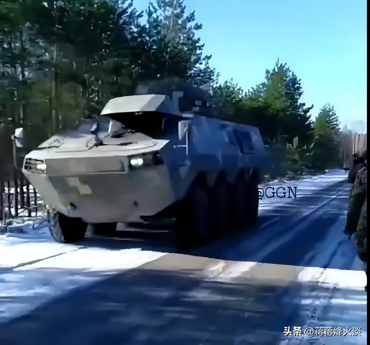 The new Ukrainian armored vehicle prototype was put into the front line ...