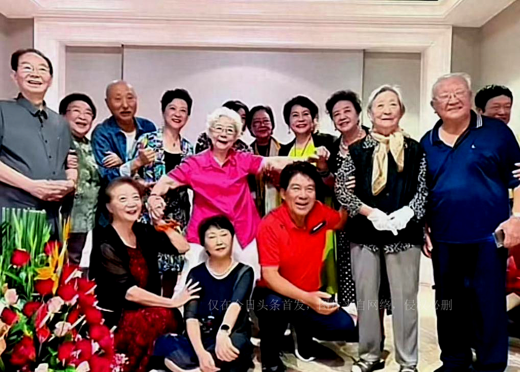 95-year-old artist Tian Hua celebrates his birthday, Zhu Shimao appears ...