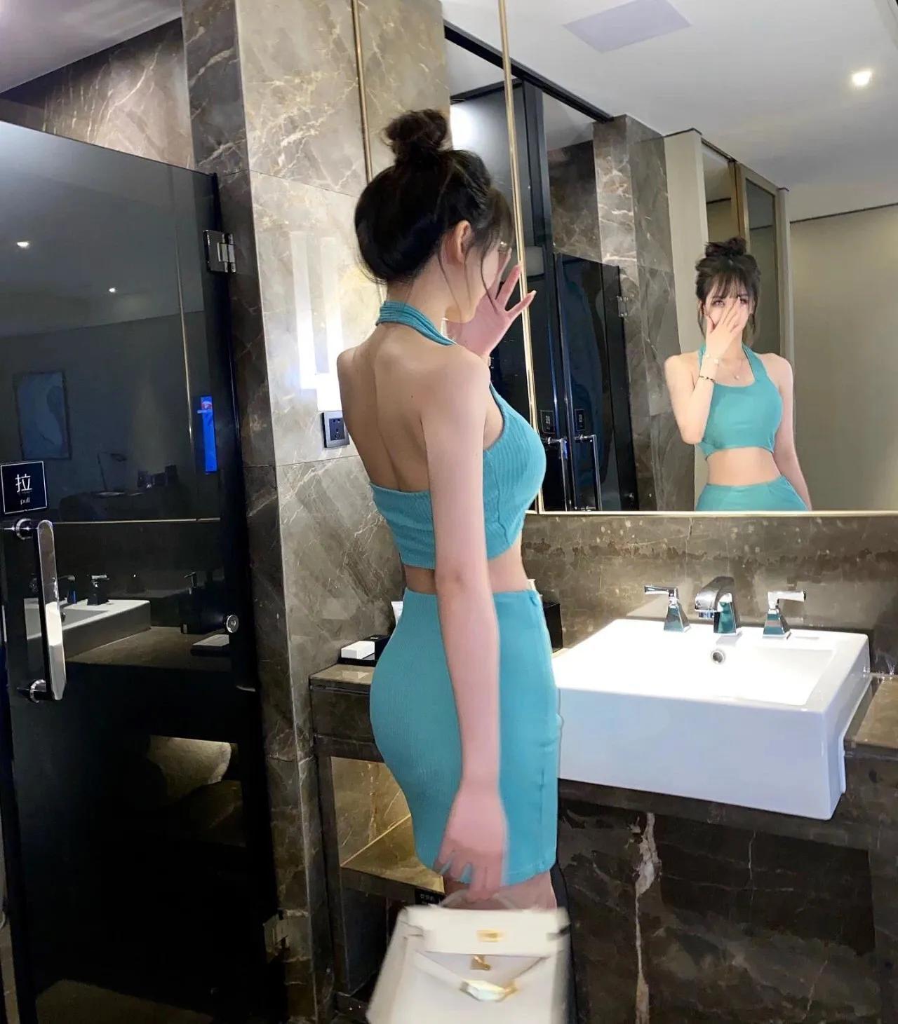 Spring shopping and outfit goddess yyds street photography and outfit - iMedia