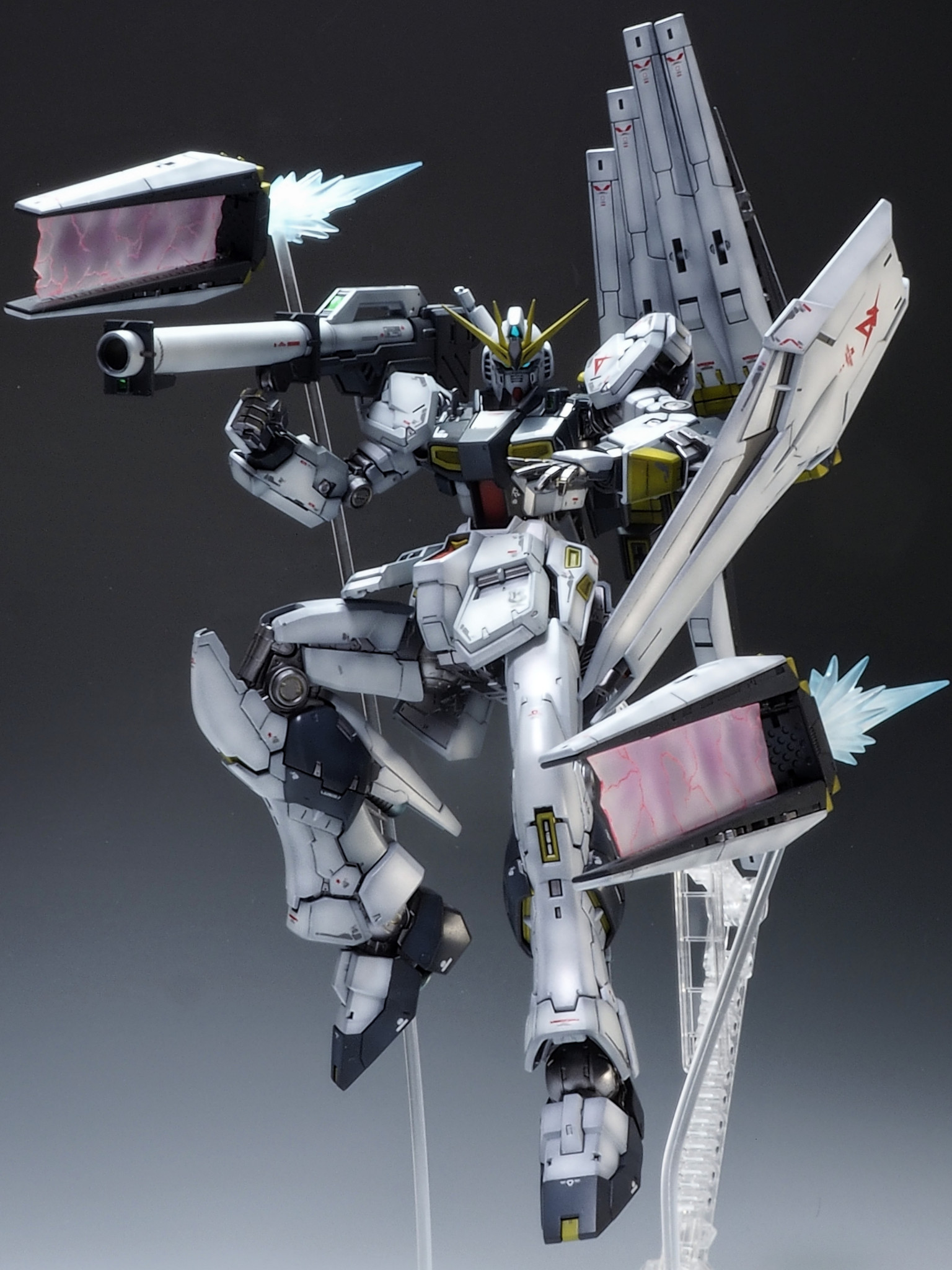 Cotton smoke special effects, shadow painting cow Gundam scene ...