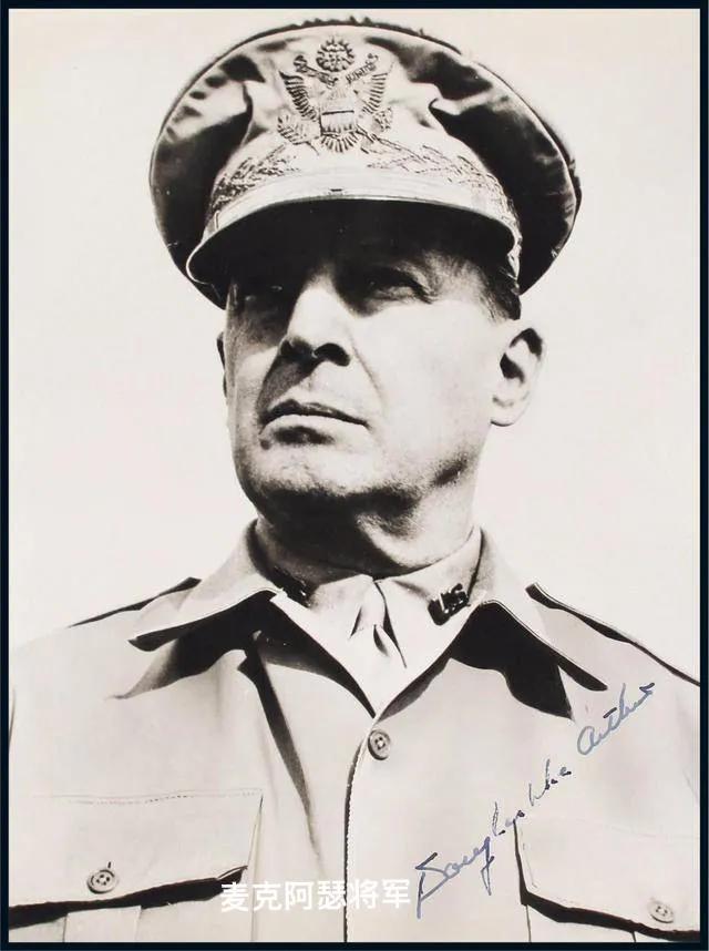 Marshal Peng Dehuai crossed the battlefield, firmly and decisively, and ...