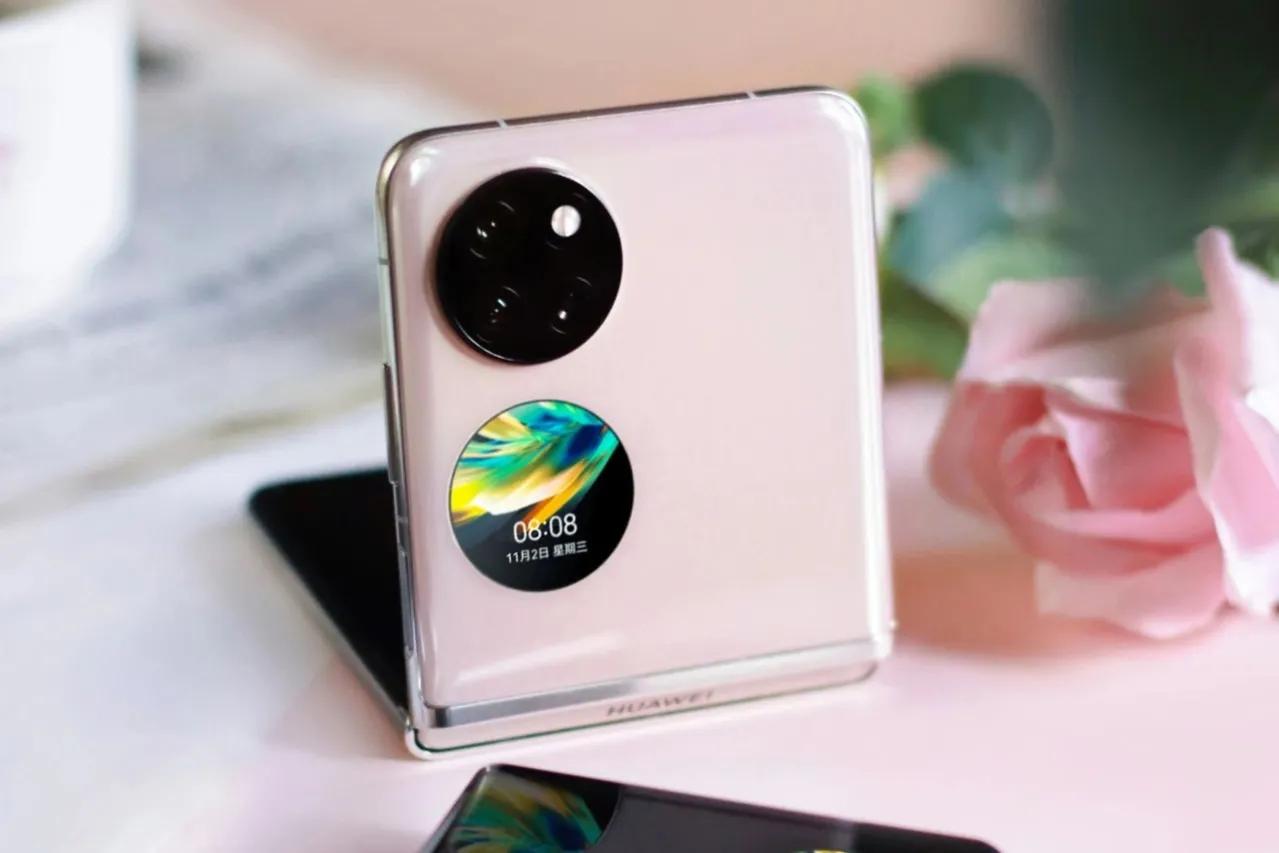 Inventory of high-end clamshell folding screen mobile phones, which one ...