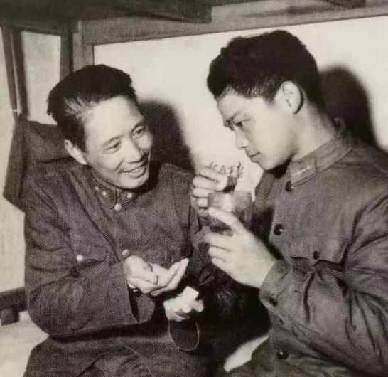 In 1975, Zhang Zhen in Wuhan received an urgent call to Beijing, Su Yu ...