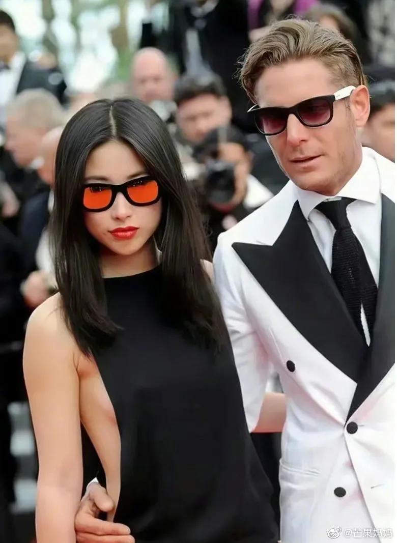 Who wears the most bold and unrestrained red carpet in Cannes, Zhang ...