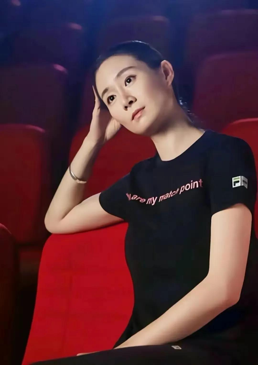 I only remember her name is Wang Xiaomeng, a temperamental beauty star - iMedia