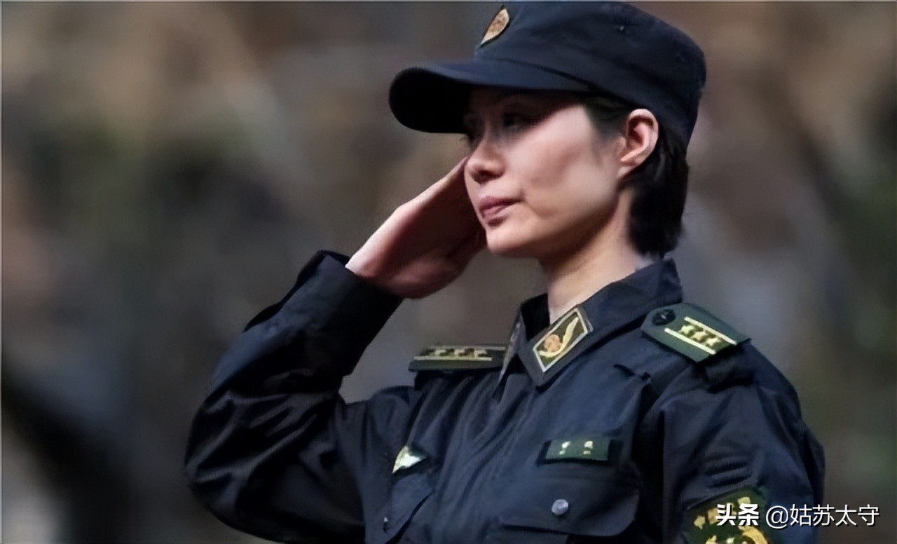 Chinese female SWAT policeman Lei Min: Climbing 5 floors with bare ...