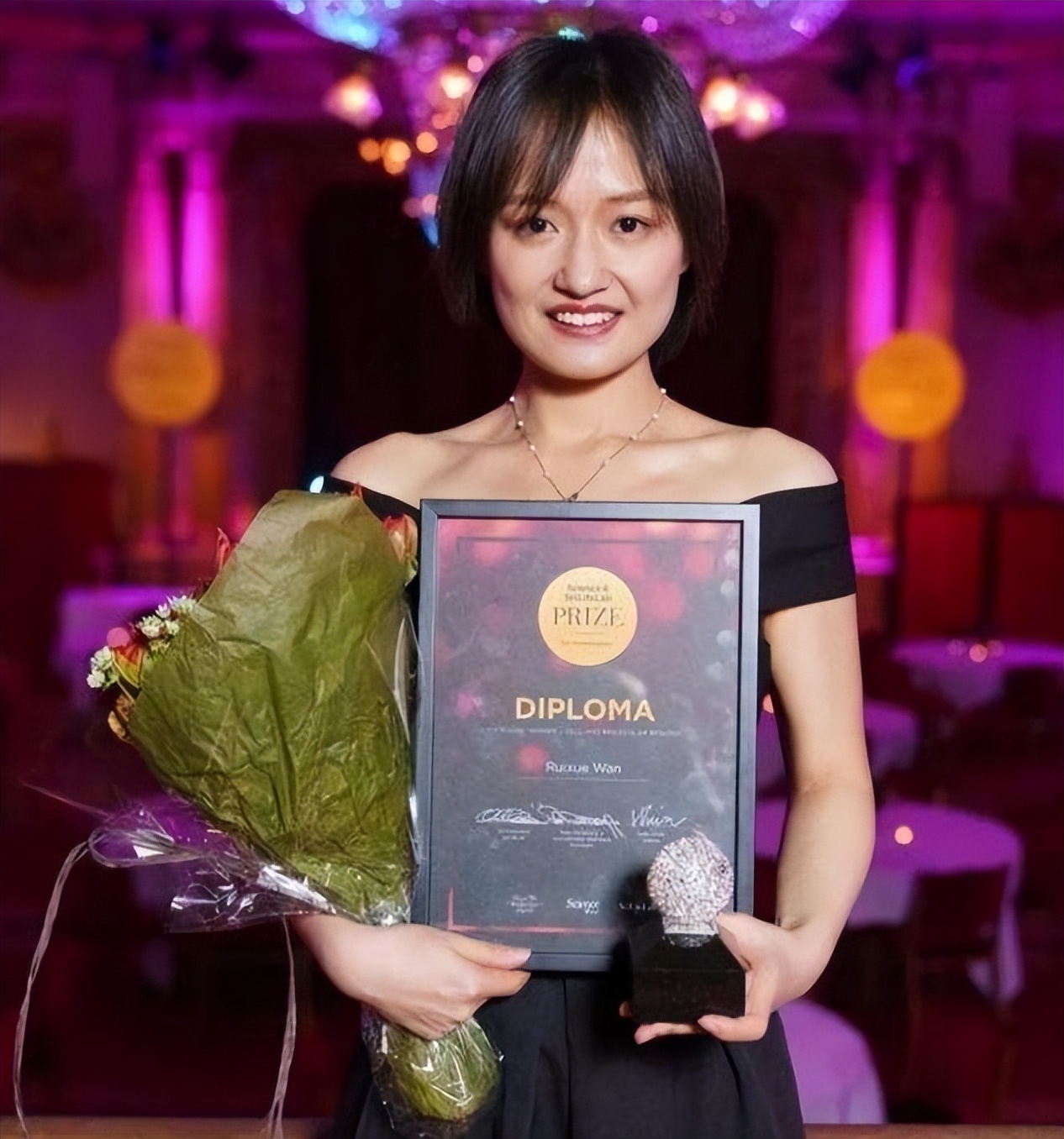 Tsinghua scholar Wan Ruixue: Overcoming the world's problems in one ...