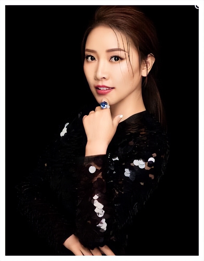 Li Ran: Marry Guo Tao, an actor who is 17 years older than himself, and have a son and a ...