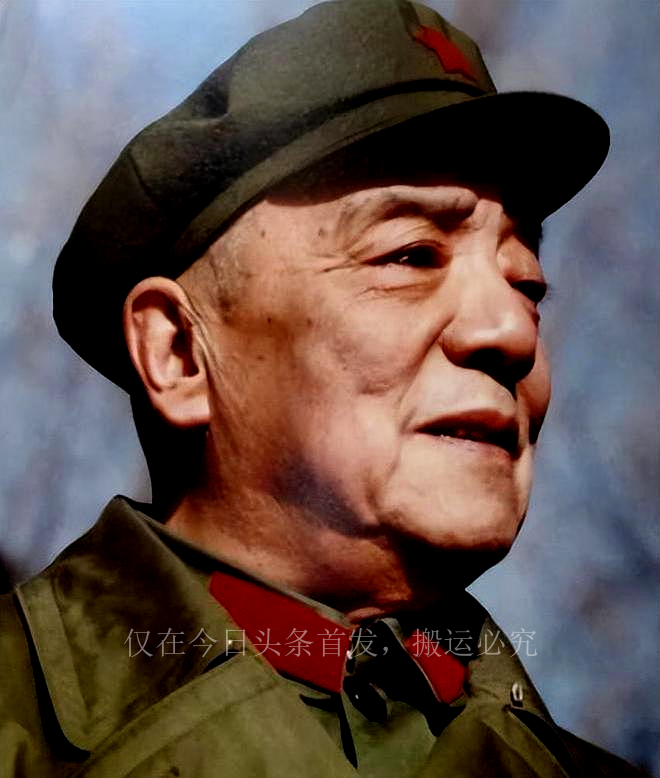 In 1998, when Yang Shangkun was seriously ill, Zhu Rongji visited him ...