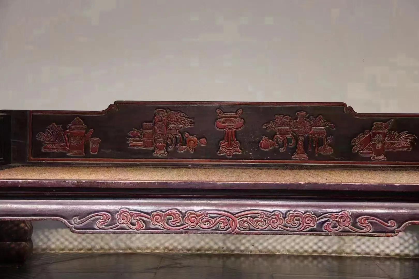 In the mid-Qing Dynasty, a three-legged Arhat bed - iNEWS