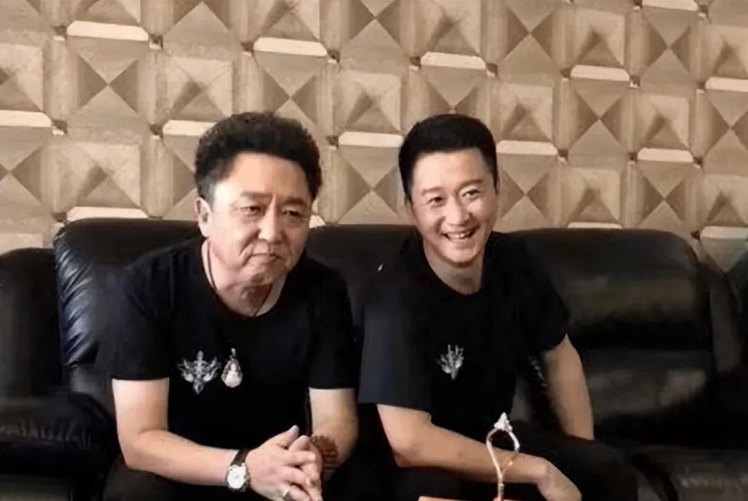 Lied to us for 49 years! It turns out that he is Wu Jing's father, no ...