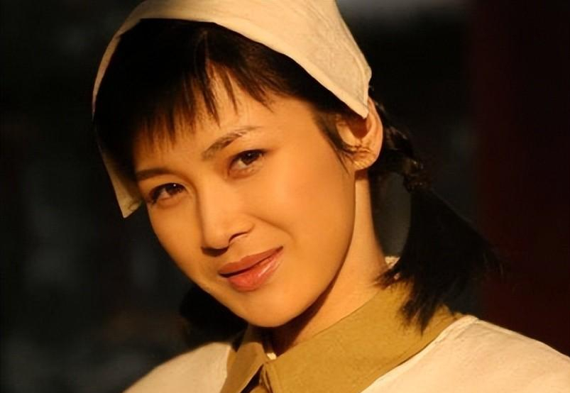 The 10 most suitable actresses to play soldiers - iNEWS