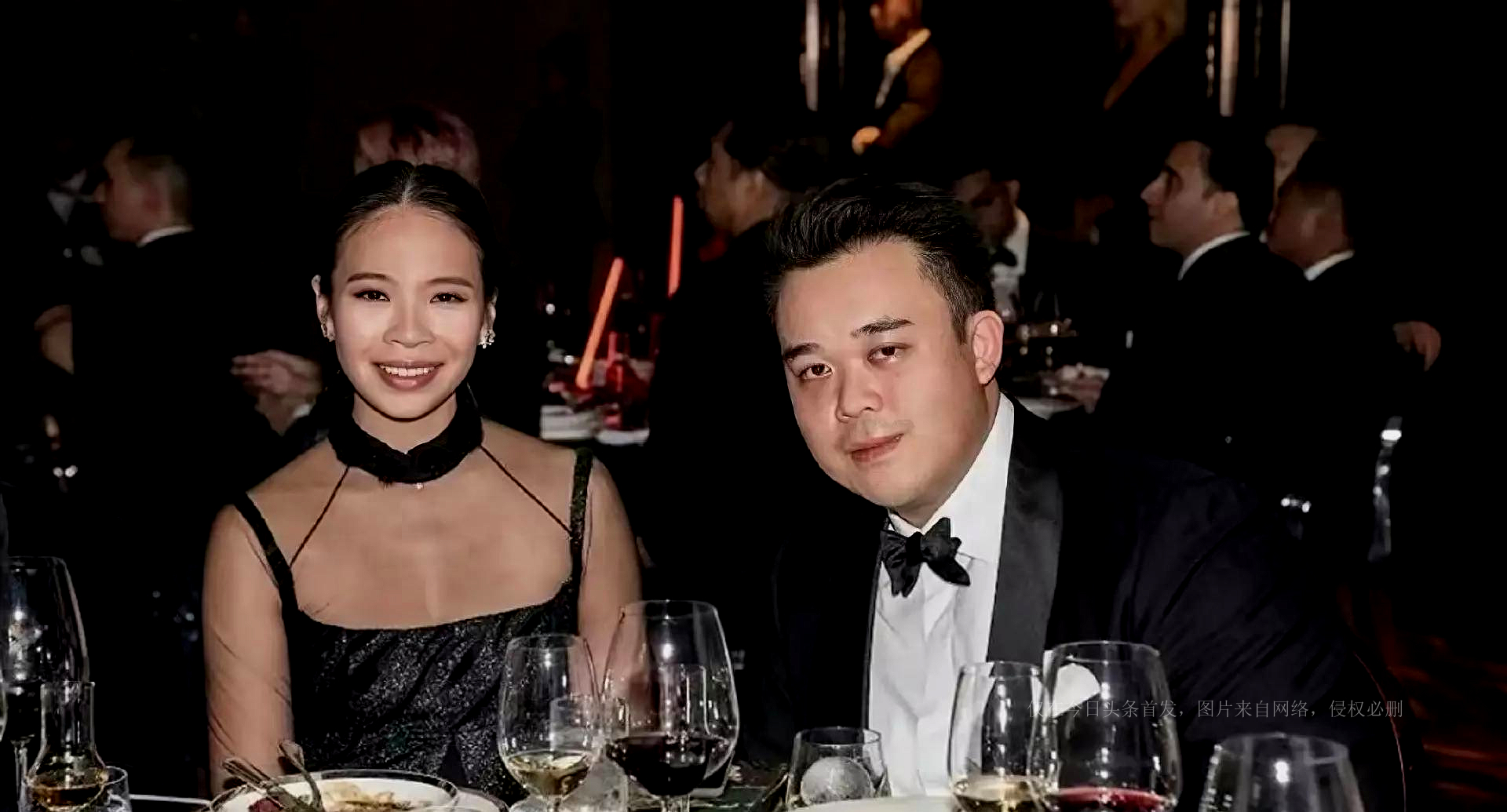 Congratulations to the third generation of Hong Kong's super rich who suddenly announced that ...