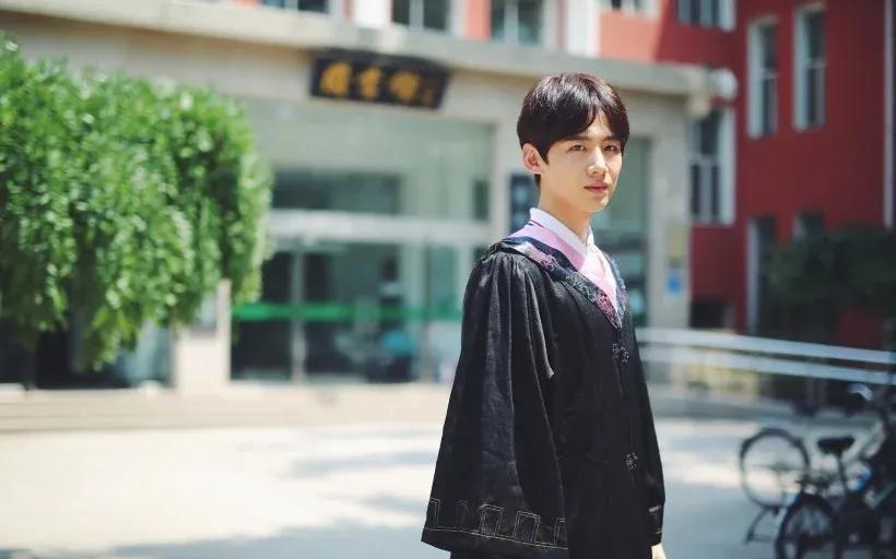 Bai Jingting: "the rich second generation" who has lived in a rental ...