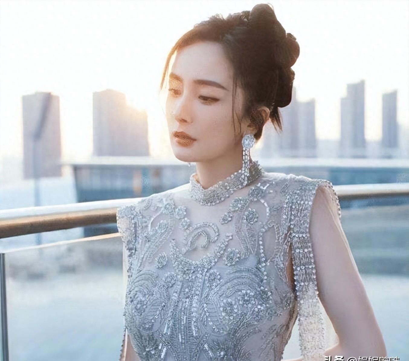 Yang Mi's new relationship is revealed, and her boyfriend's identity is ...