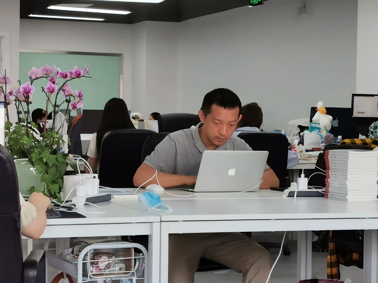 Liu Zhiyu chose to return to the vulgarity. When asked about the difference with Wei Dongyi, he ...