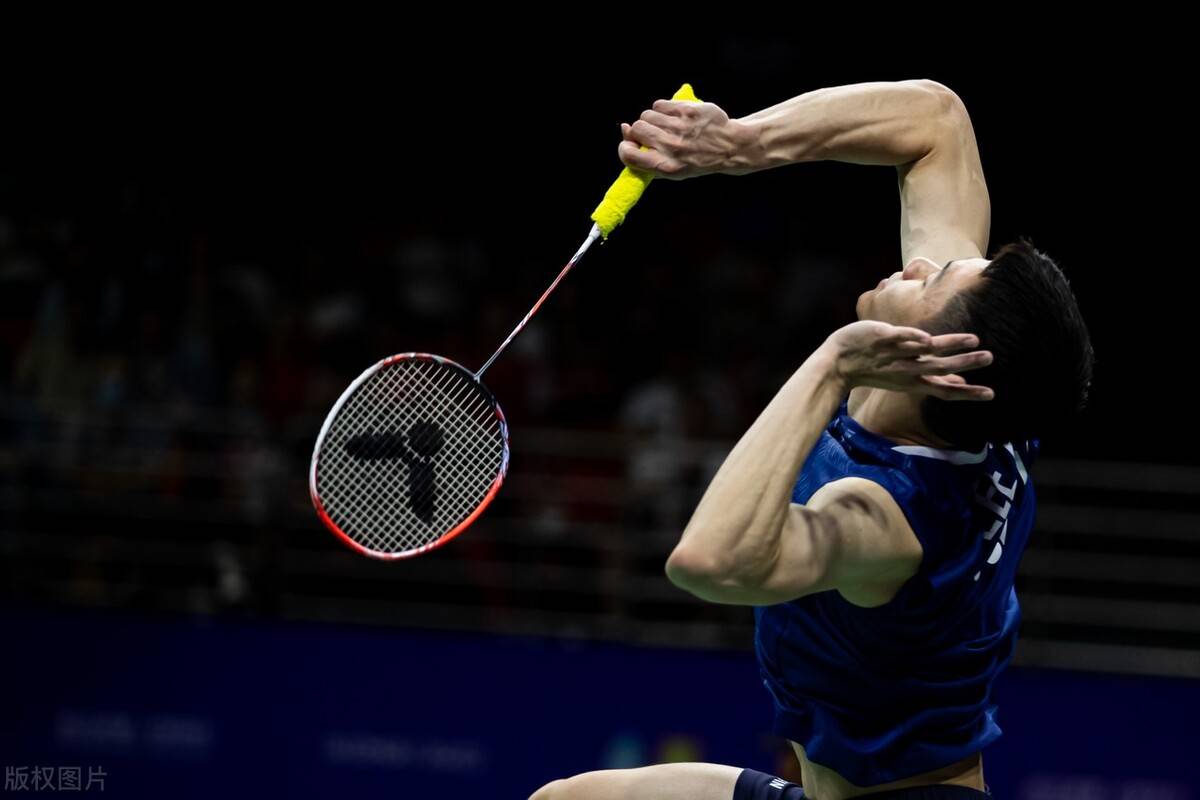 What principles can beginners master to improve badminton technology ...