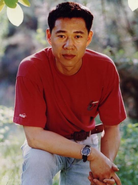 Huo Fan: Marrying Zhang Fengyi, who is 12 years older, but has no ...