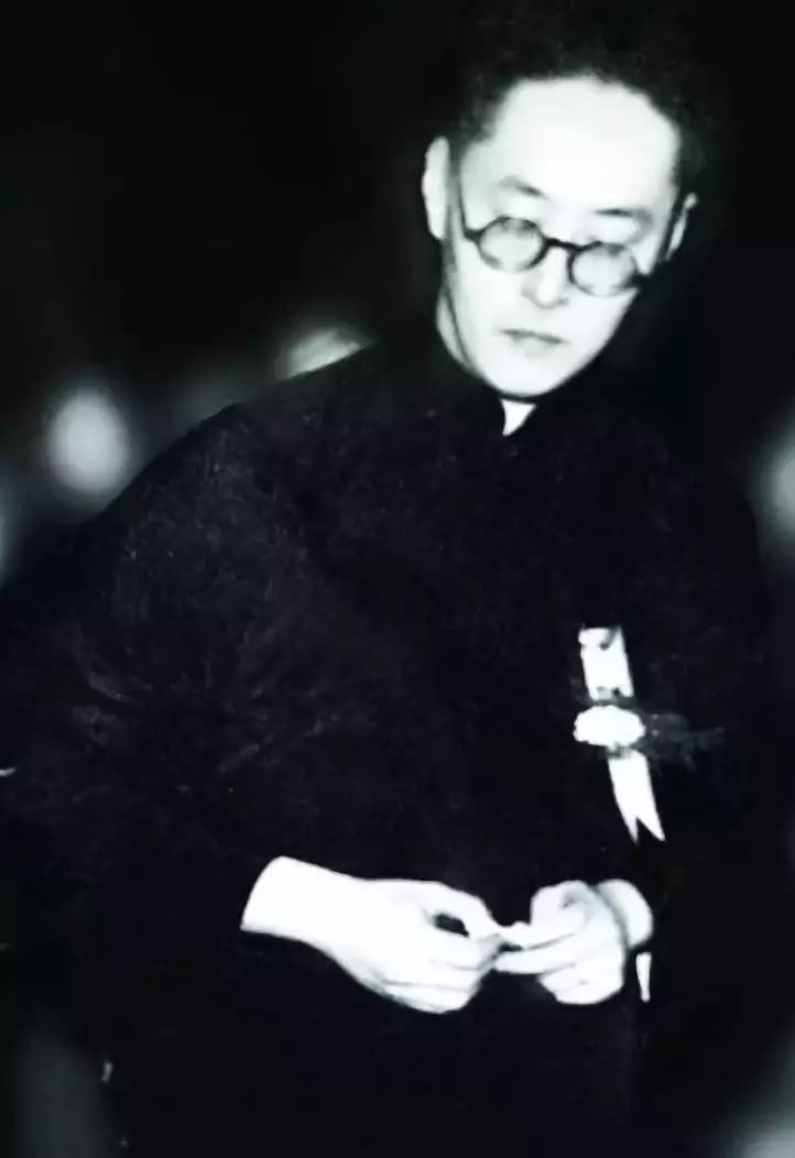 If you have a mother, you have a daughter. After watching the legendary ...