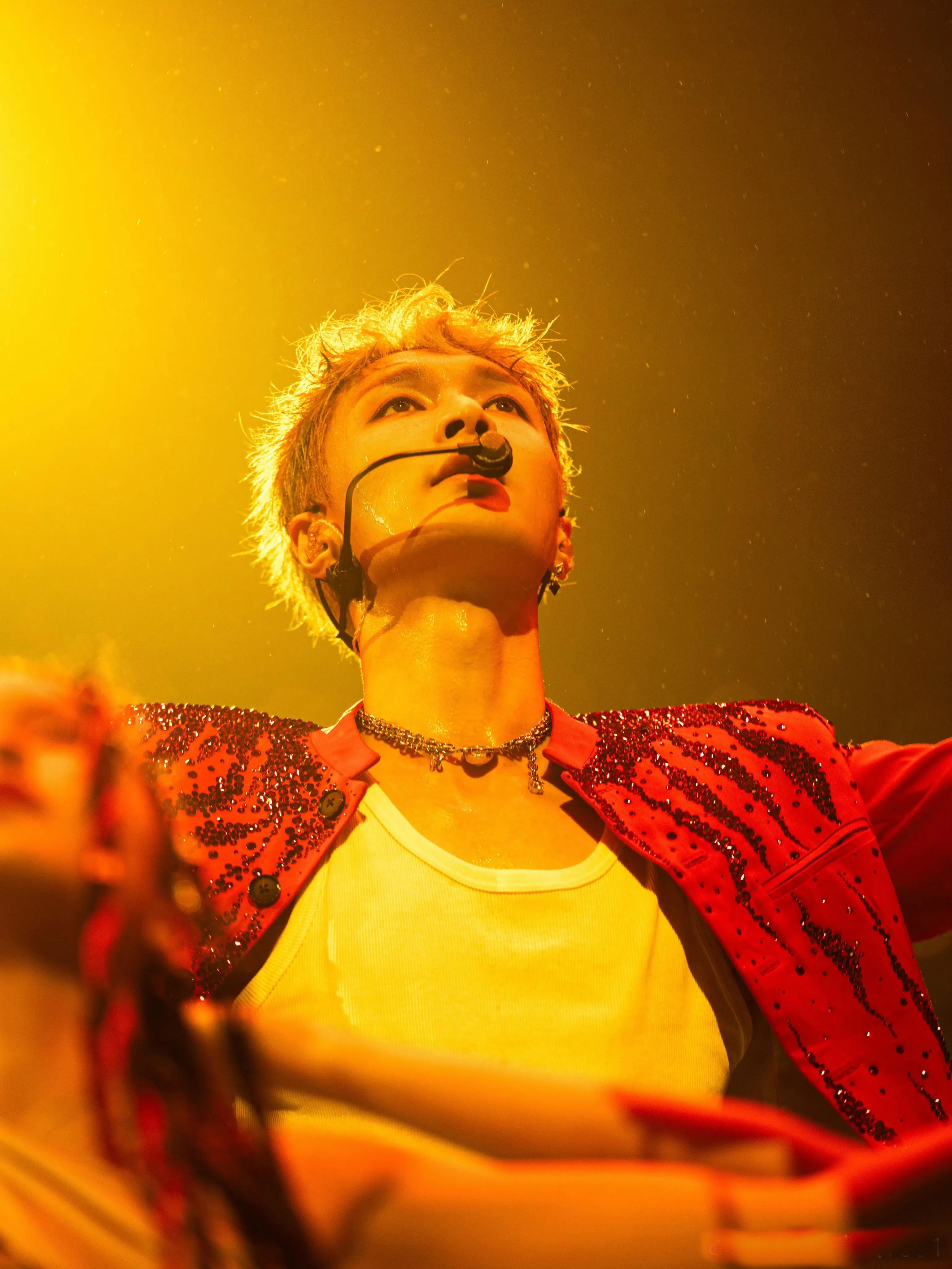 "All or Nothing": The star with the most fans but little discussion? It ...