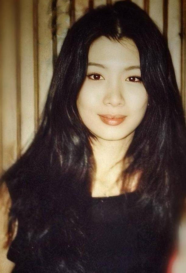 "Sexy Goddess" Wu Jiali: Specializing in "Bad Woman" and rejecting Jackie Chan, she is so ...