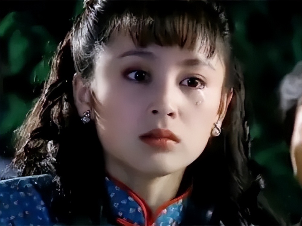 Qingqing Riverside Grass: He Qing replaced Chen Hong as the female ...