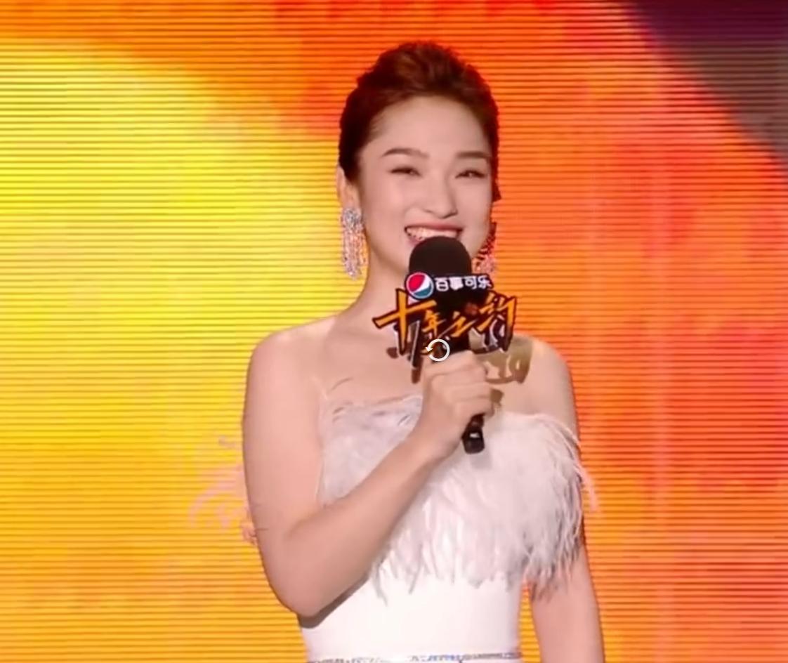 At the TFBOYS Ten Years Concert, sister Lan Yu revealed the music ...