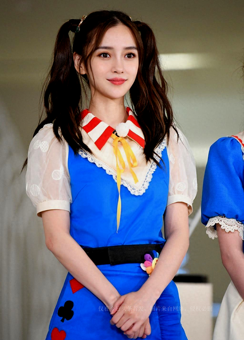 Huang Xiaoming, who has a "double harvest in career and love", completely tore off Angelababy's ...