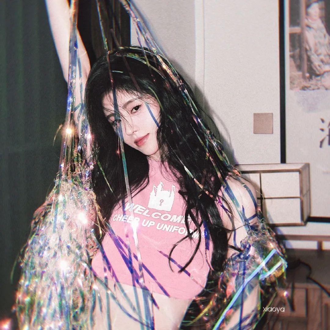 Crazy Shuang, Zhang Yuqi, Ju Jingyi, Fan Chengcheng - iMedia