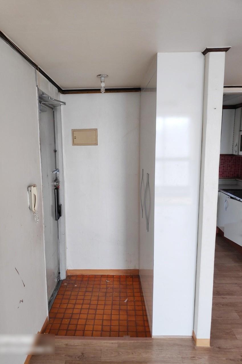 The 30-year-old house, although only 69 square meters, is like 100 ...