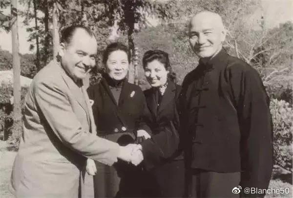Persistence in Dictatorship, Civil War to the Fall of the Chiang ...
