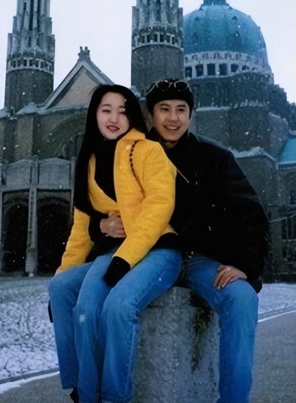 After breaking up for 26 years, Lai Wenfeng married and lived in the ...