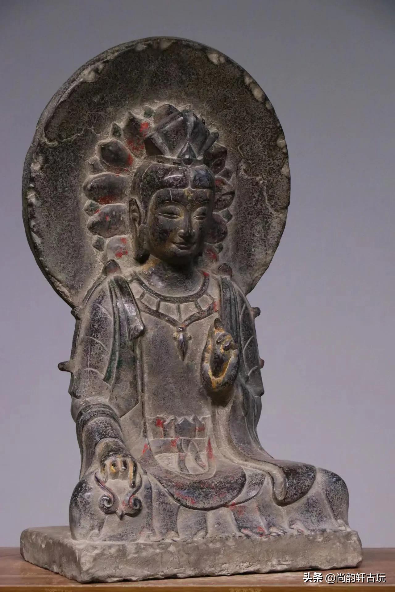 Guanyin Bodhisattva - Backlit Statue - iNEWS