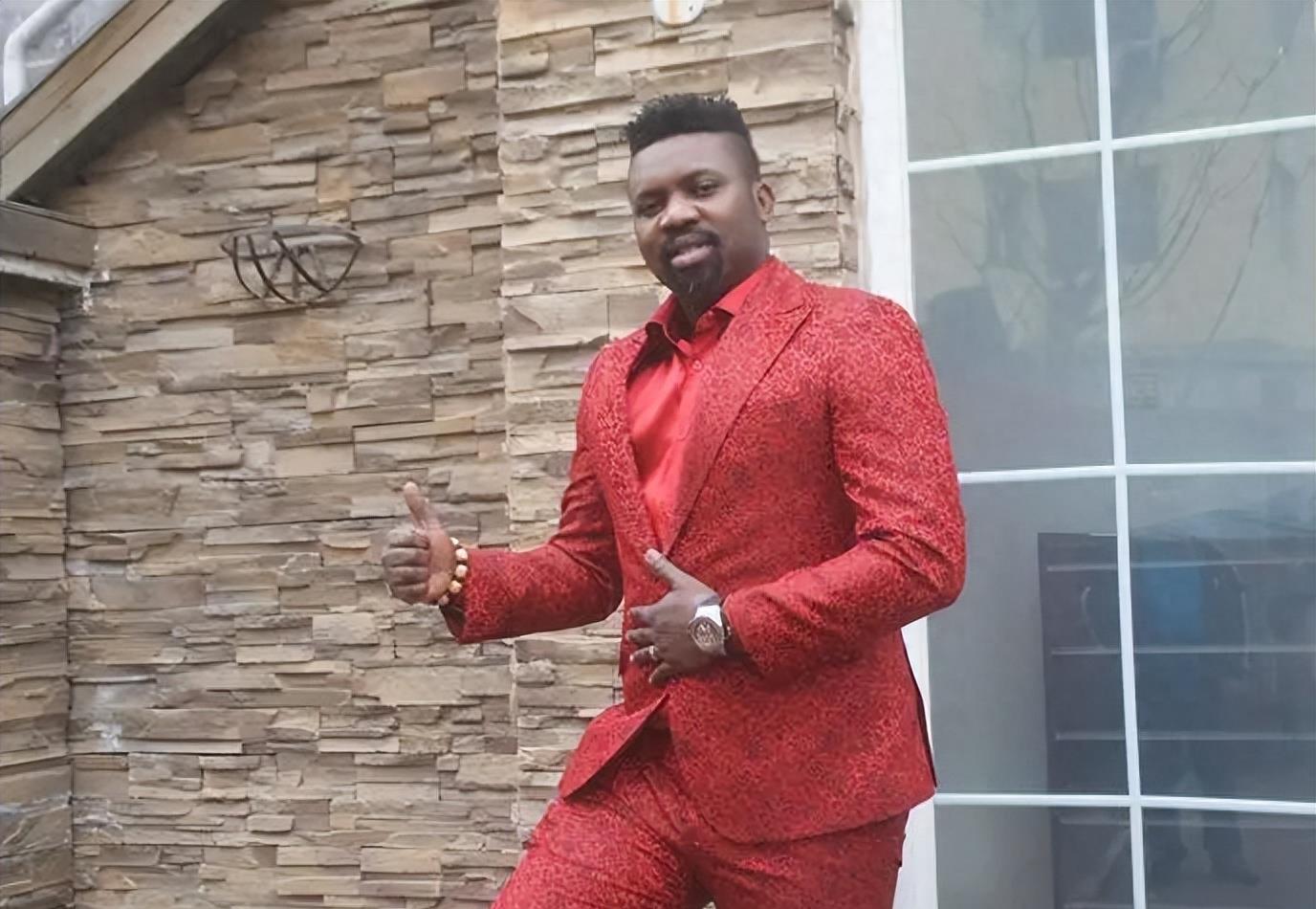 Hao Ge became famous through "Avenue of Stars" and regards China as his ...