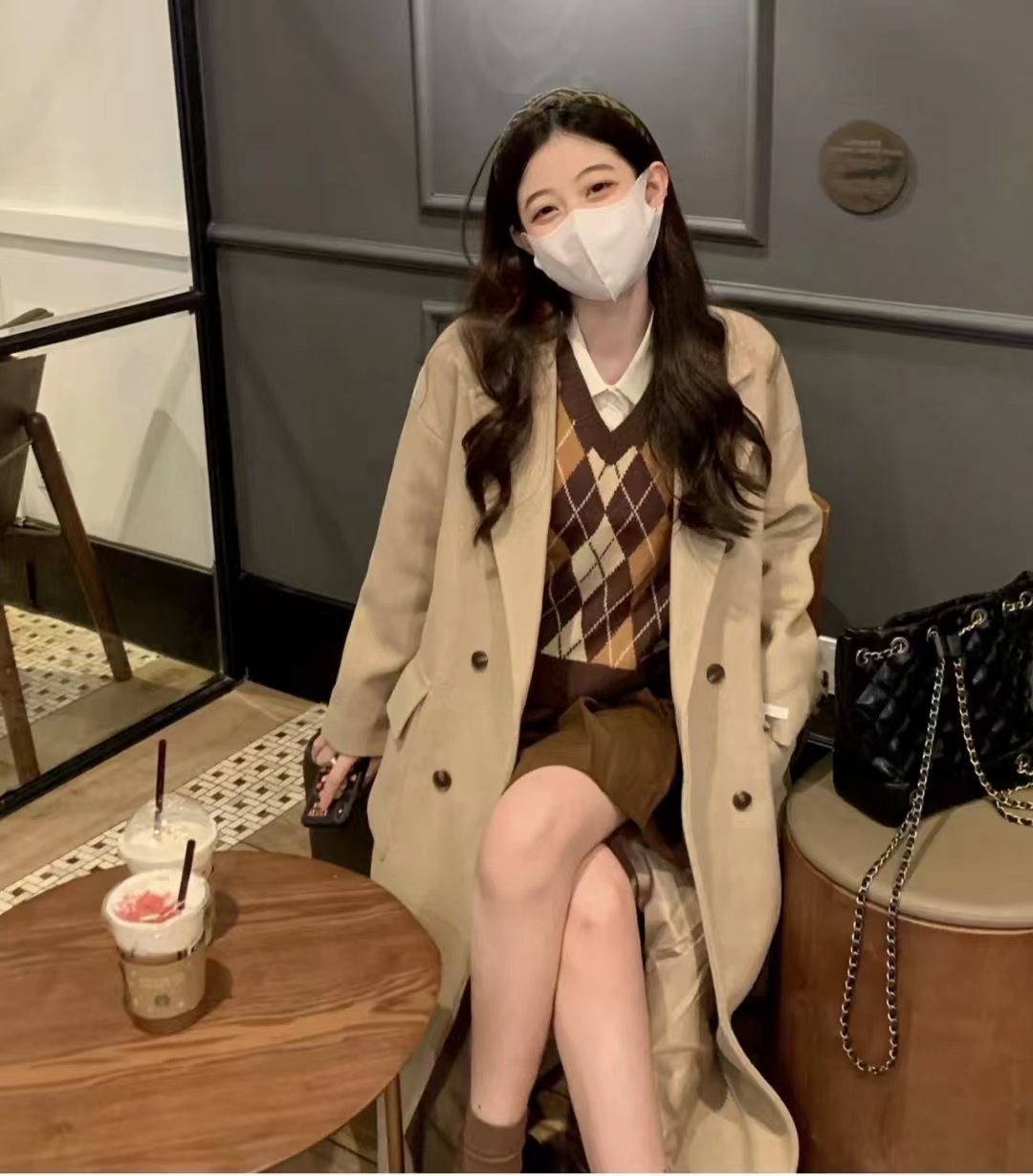 20 sets of oatmeal coats are matched with the whole body, and the ...