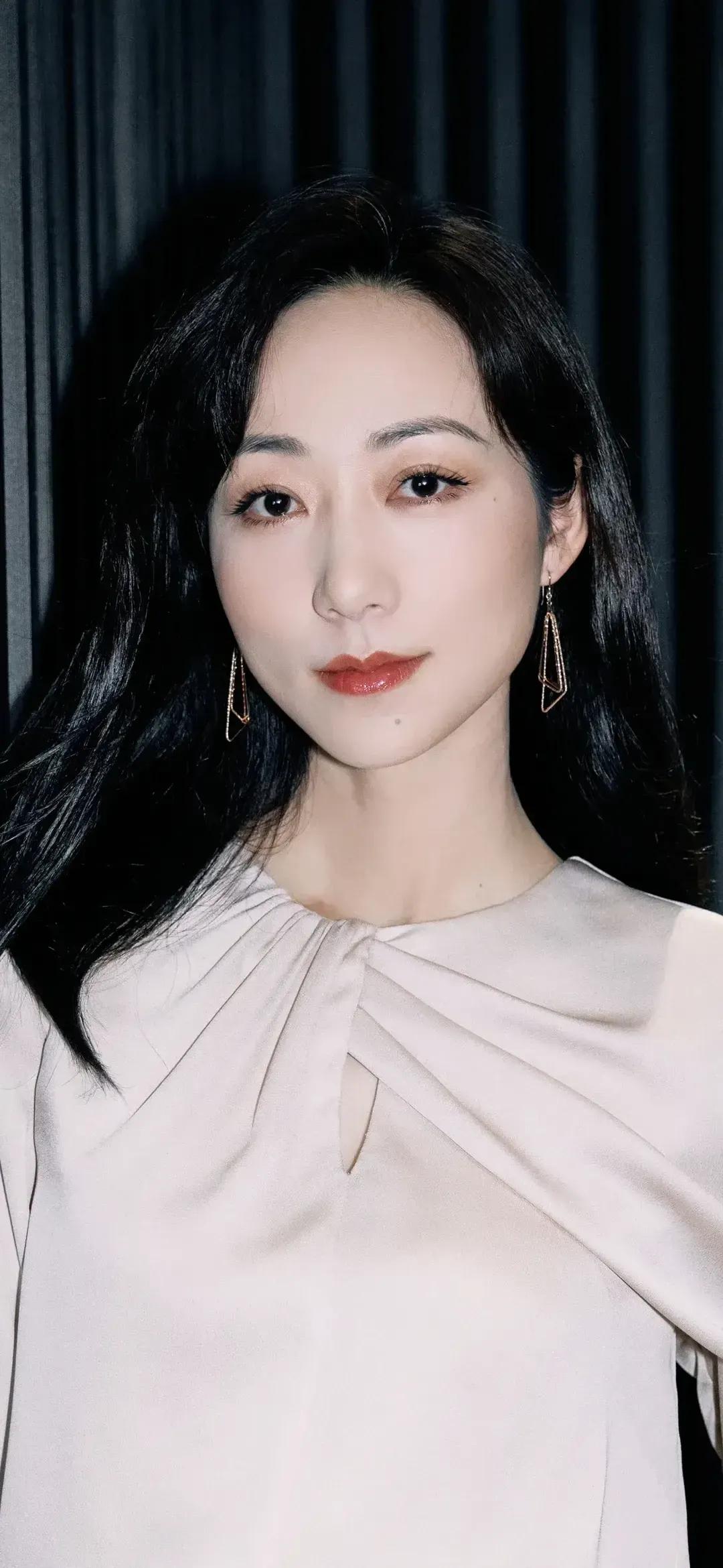 Gillian, Liu Yifei, Han Xue, Tang Yan - iNEWS