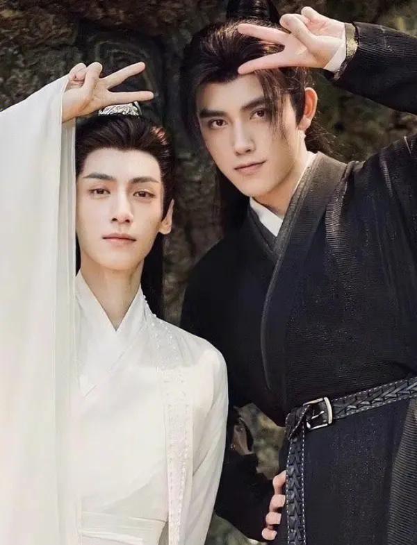 "Zhang Gongan" and "Silent Reading" have been broadcast one after ...