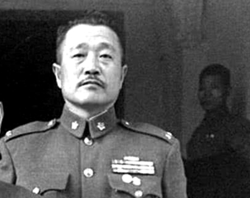 Du Yuming was reformed after being captured. During the reform, he ...