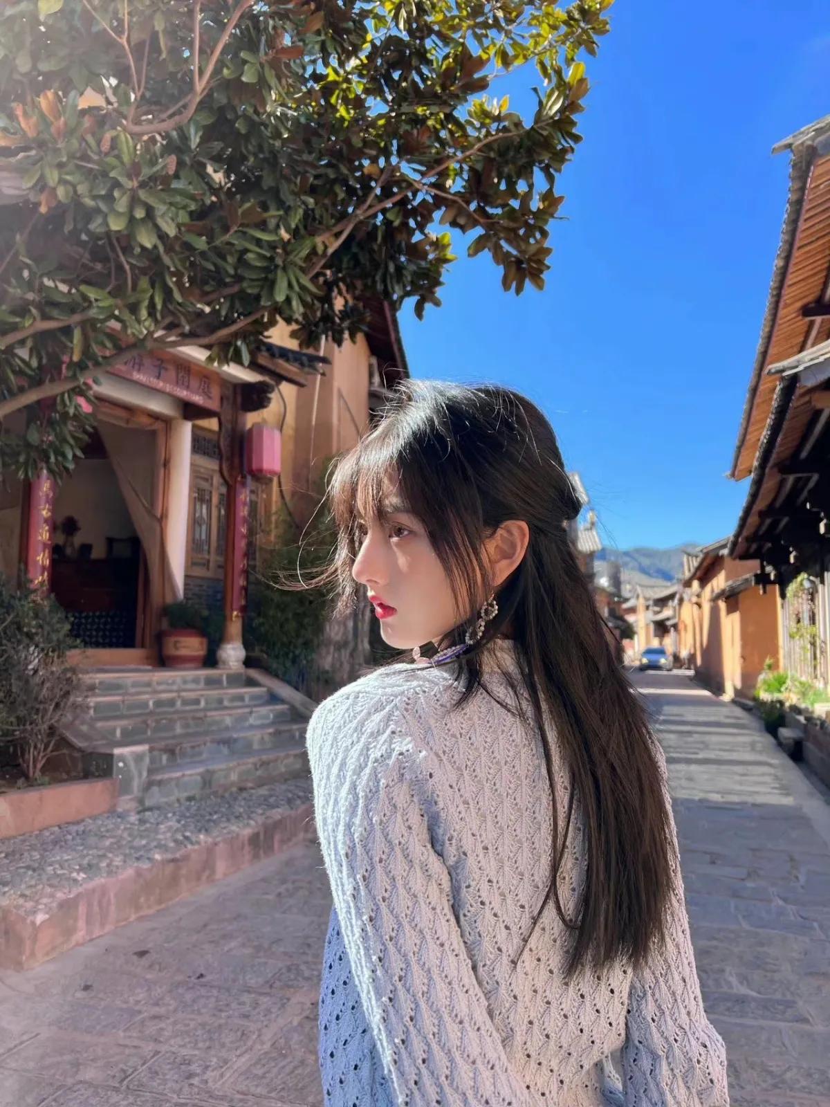 Beautiful Wallpapers - Issue 893 - Song Zuer - iMedia