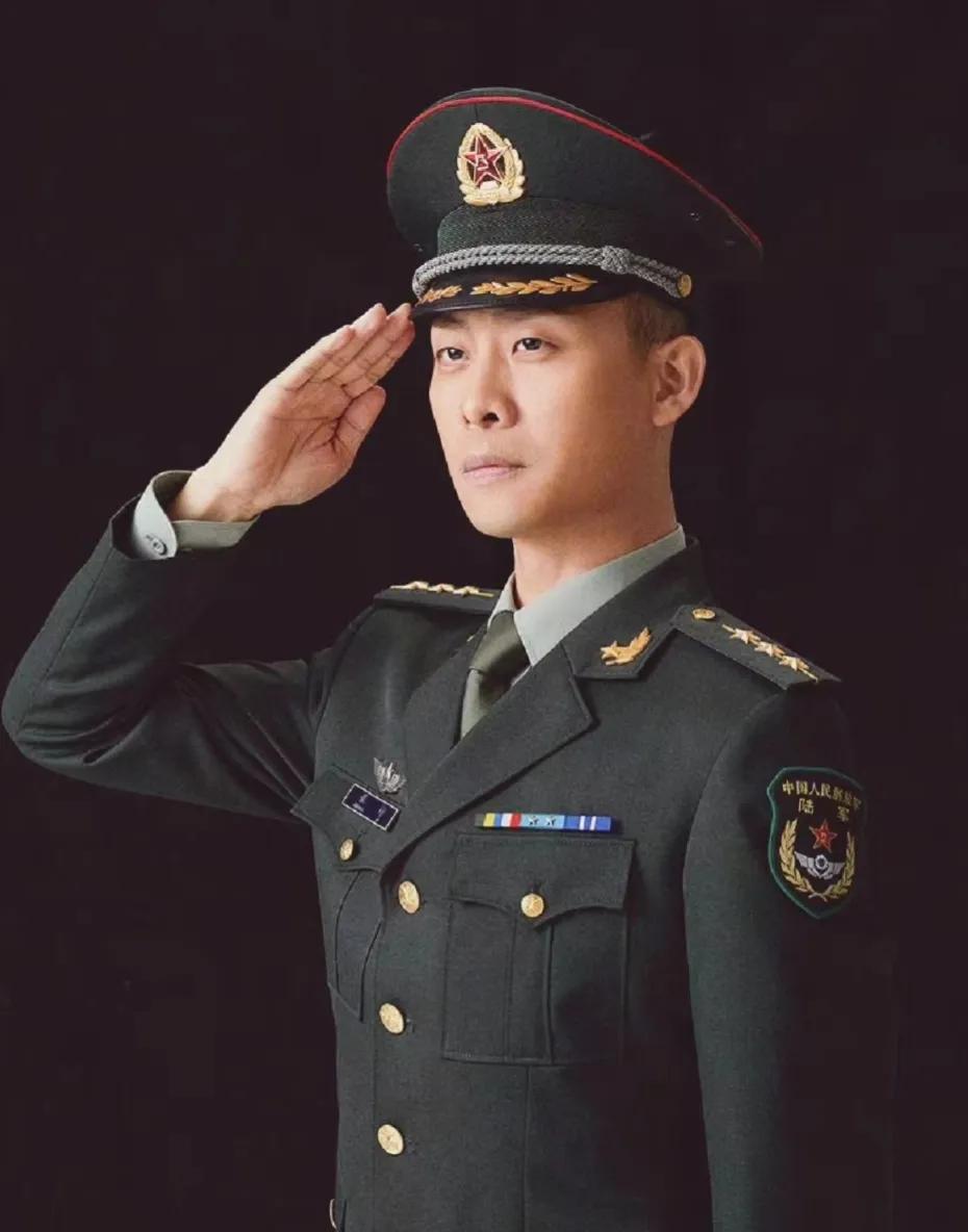 10 Celebrities With Astonishingly High Military Ranks - iMedia