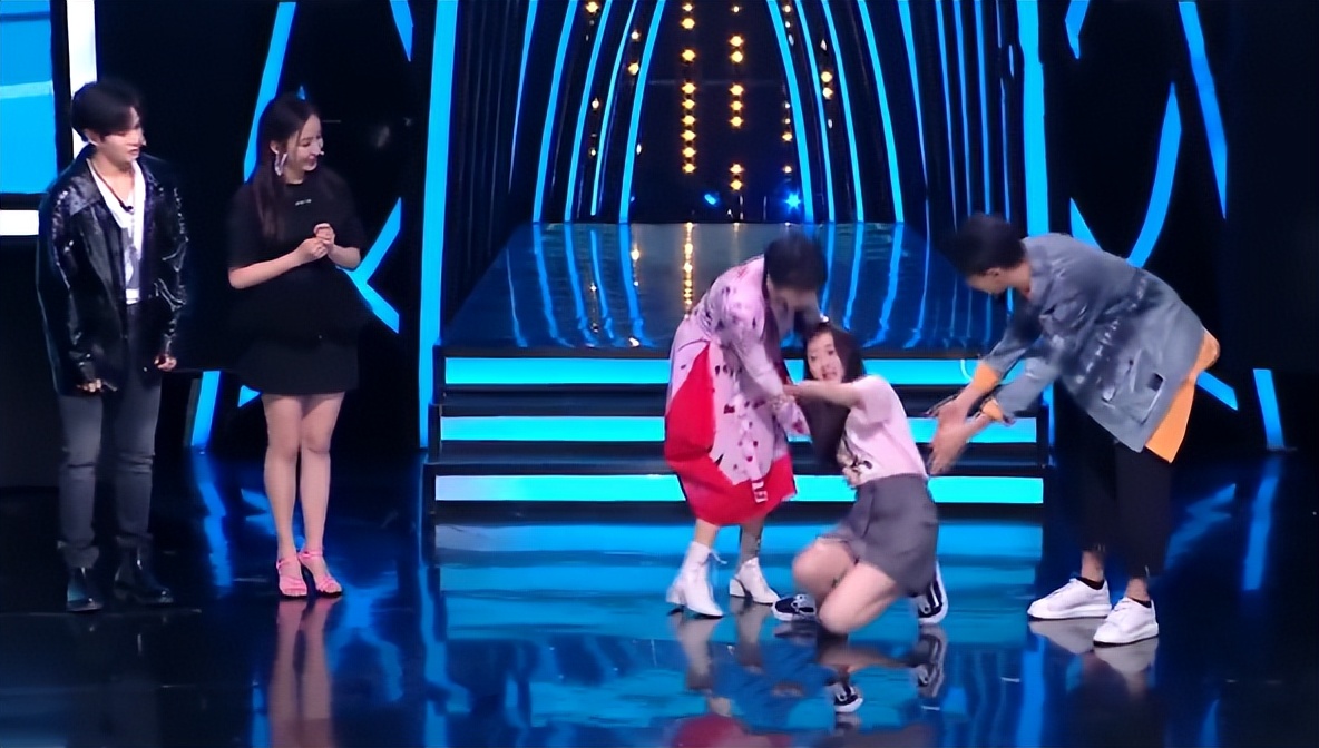 "De Yun Kuo Shao" Qin Xiaoxian: Yue Yunpeng was stunned by the exposure ...