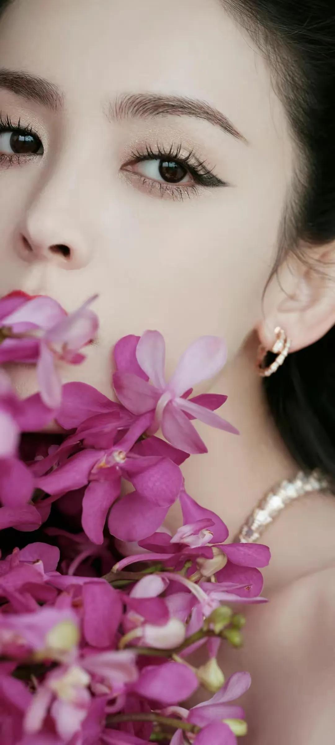 [Guli Nazha Wallpaper] Burning raw jade, tranquility and beauty - iNEWS