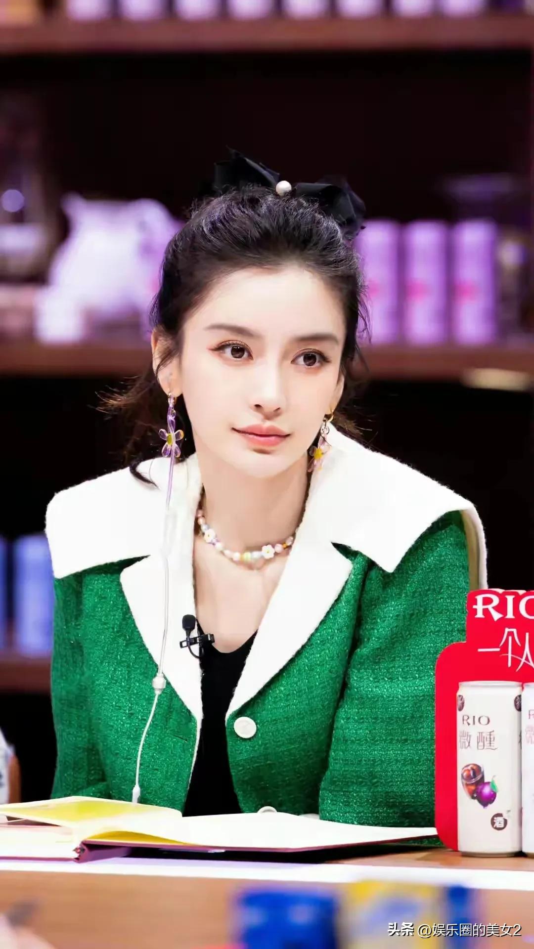 9 beautiful photos of Yang Ying, each frame is a collection - iNEWS