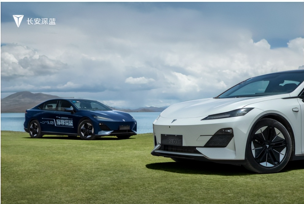 How to choose between Changan Deep Blue SL03 and BYD Seal? - iNEWS